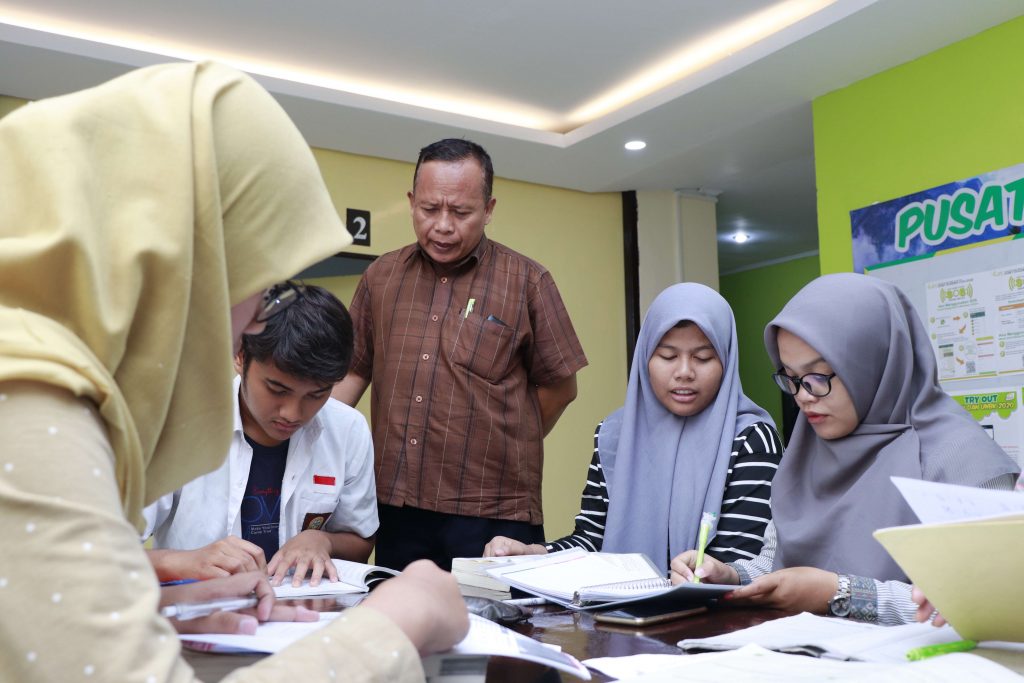 Layanan dan Fasilitas Bimbel SSC Sidoarjo untuk Persiapan UN - Sony ...